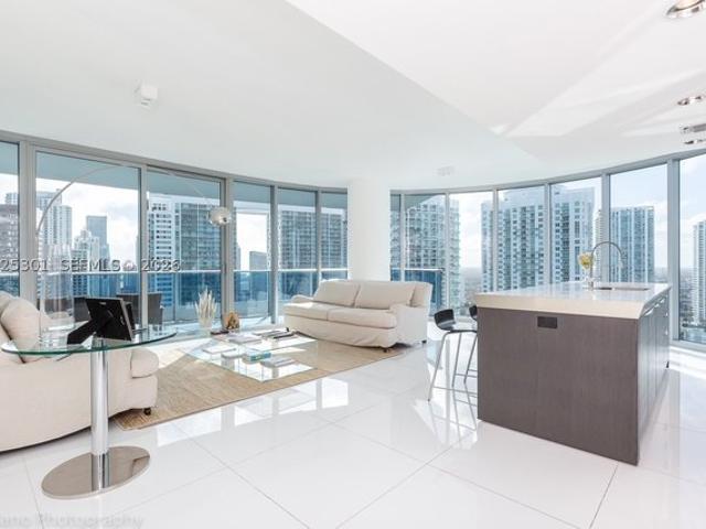 200 Biscayne Boulevard Way Apt 3102, Miami, FL 33131