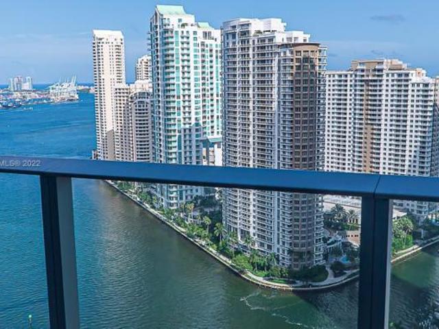 200 Biscayne Blvd Way 3207, Miami, FL