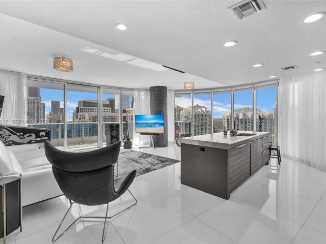 200 Biscayne Blvd Way, Unit 4202, Miami, FL 33131 | MLS #A11939
