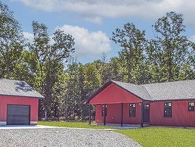 200 Bluebell Rd, Billings, MO 65610