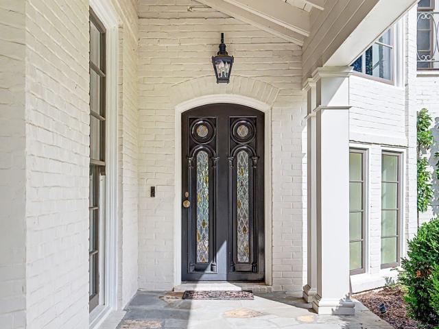200 Brook Hollow Rd