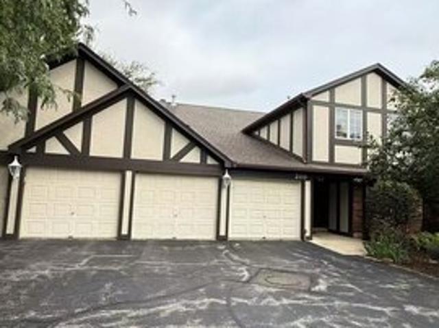 200 Brookside Ln Unit D, Willowbrook, IL 60527