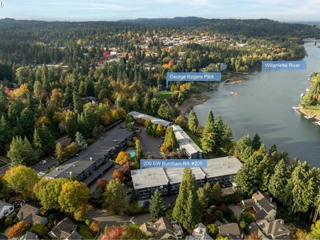 200 Burnham Rd Unit 200, Lake Oswego, OR 97034