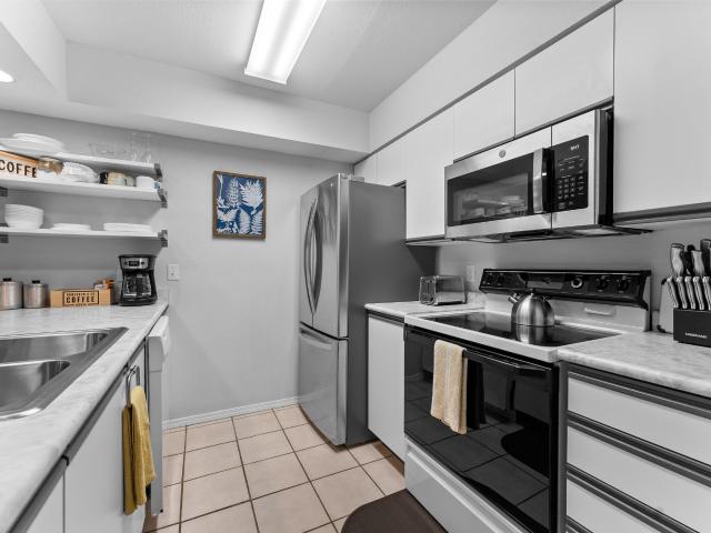 200 Golf View Drive # 3
