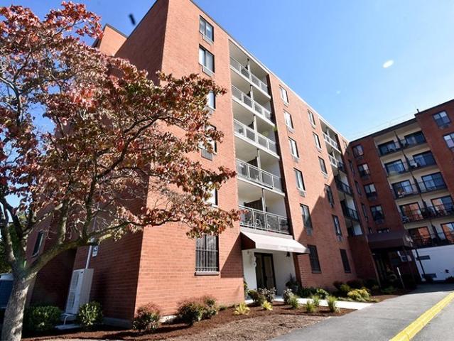 200 Gordon Ave, 3 beds, 1 full bath