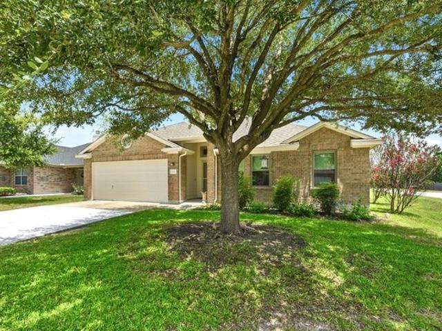 200 Gainer Dr, Hutto, TX 78634