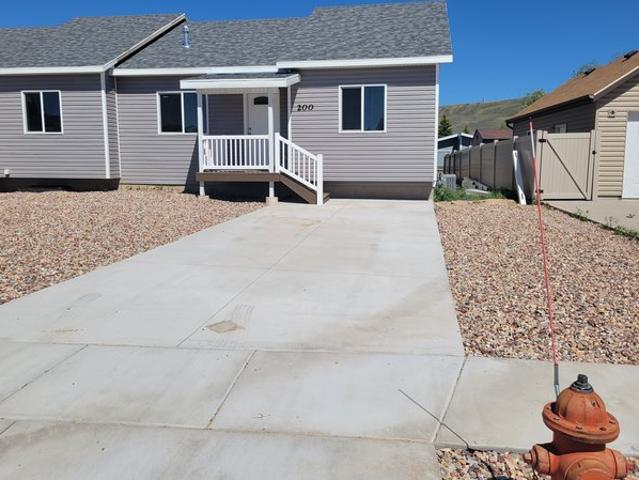 200 Gannett Dr Unit 200, Evanston, WY 82930