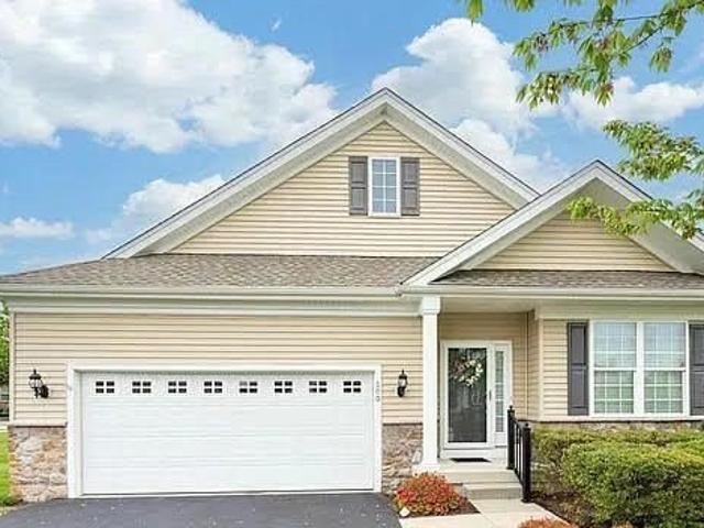 200 Gaston Ln, Coatesville, PA 19320