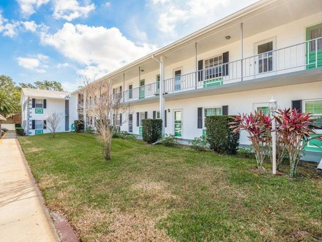 200 Glennes Ln Apt 205, Dunedin, FL 34698