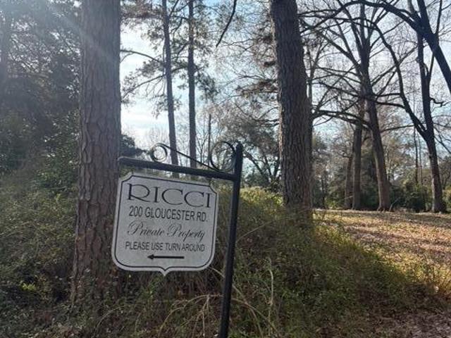 200 Gloucester Rd, Natchez, MS 39120 | MLS #4140