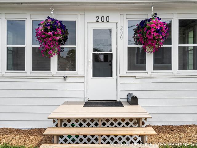 200 Grove Street