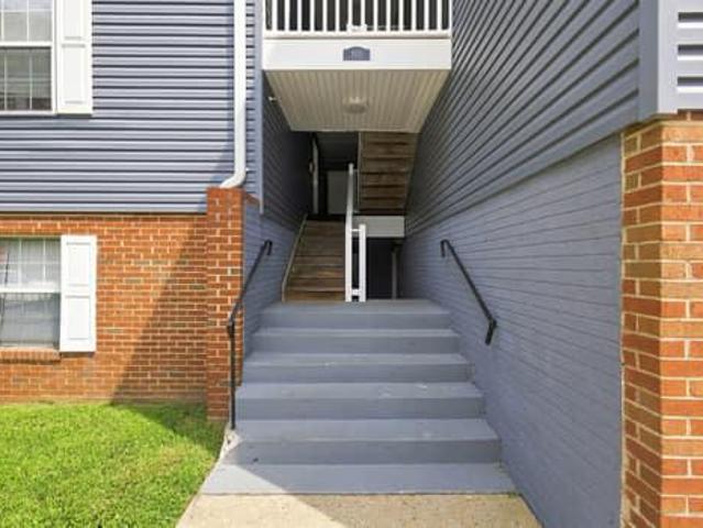 200 Dover Place # 102