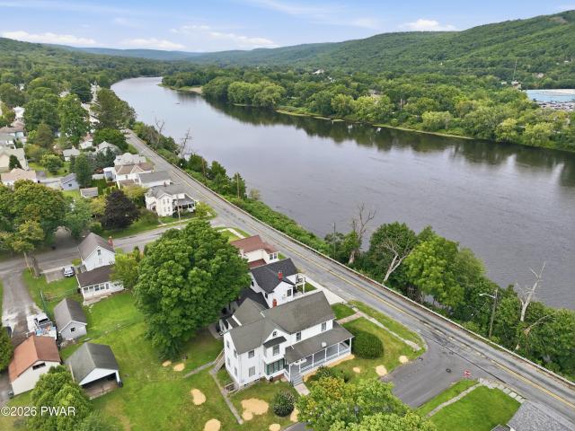 200 Delaware Drive
