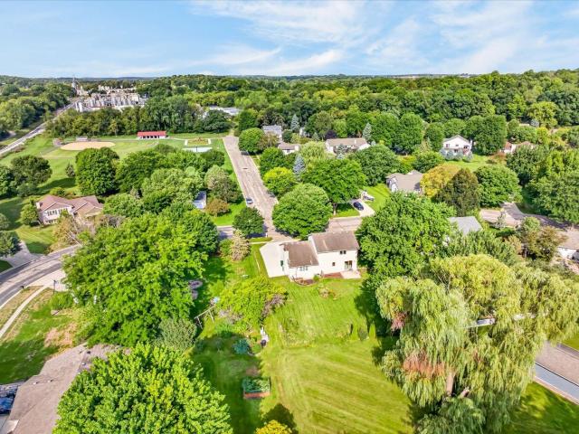 200 Dentaria Drive