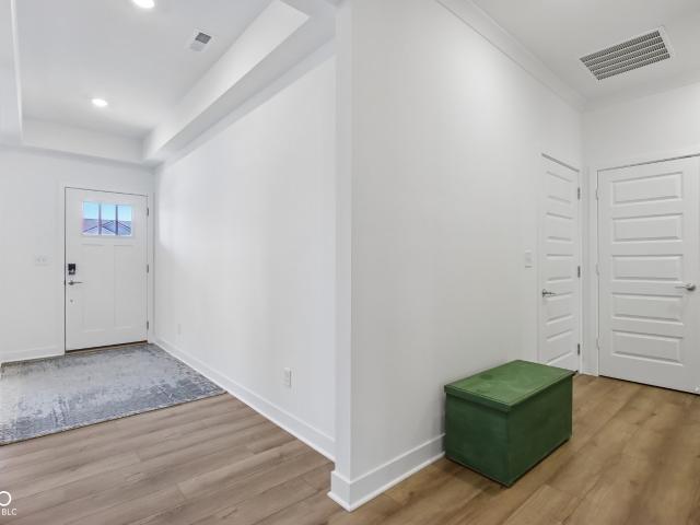 200 Derringer Avenue
