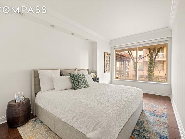 200 E 69th Street 2R