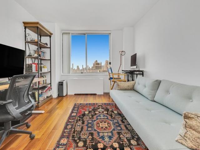200 E 89th St Apt 37D, New York, NY 10128