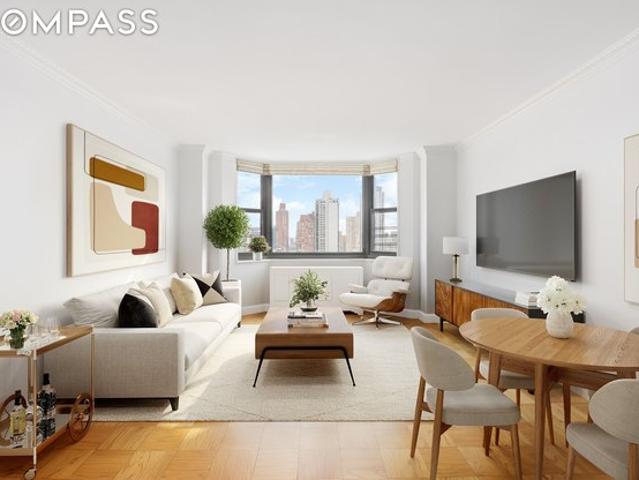 200 E 90th St Apt 16E, Manhattan, NY 10128