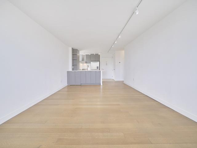 200 E 11th Street 1201