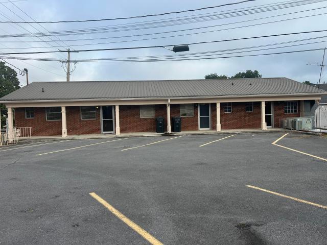 200 E 1st North Street
