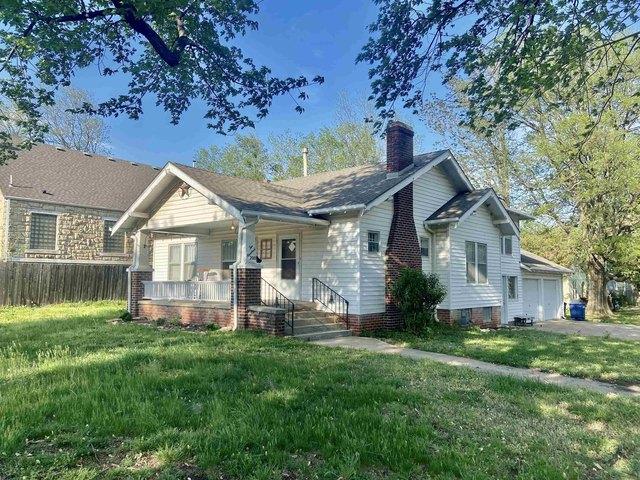 200 E Broadway Ave, Augusta, KS 67010