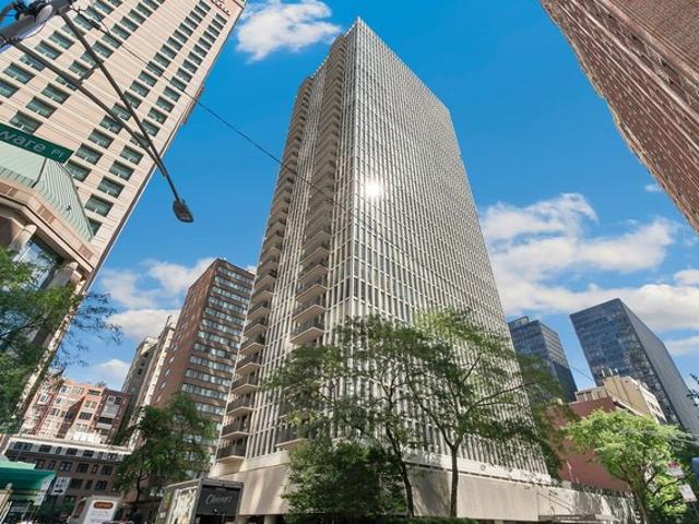 200 E Delaware Pl Apt 11A, Chicago, IL 60611