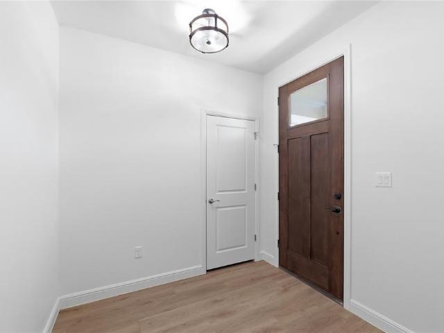 200 E Ewell Street