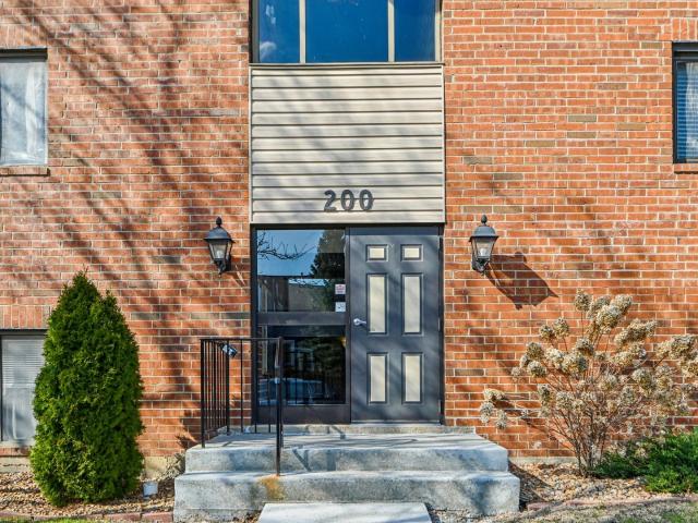 200 E Fountainview Lane # 2A