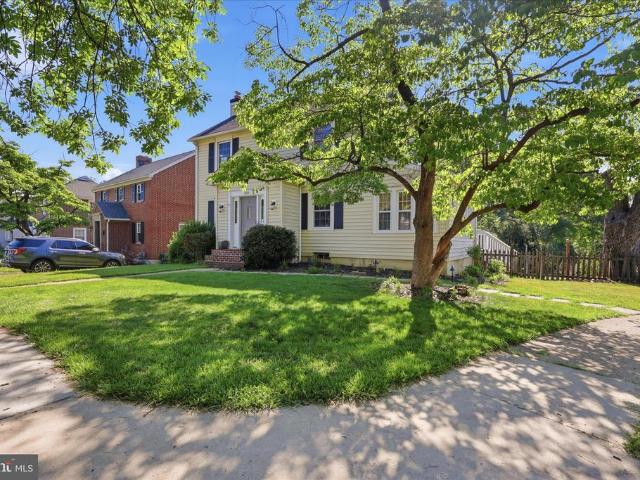 200 E Irvin Avenue