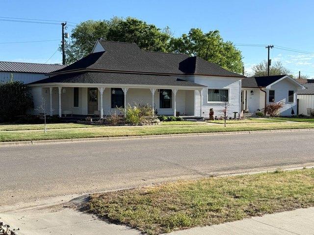 200 E Kansas St, Glen Elder, KS 67446