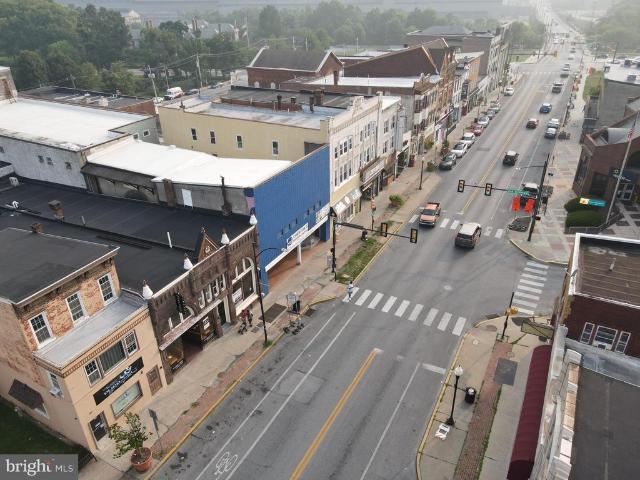 200 E Lincoln Highway