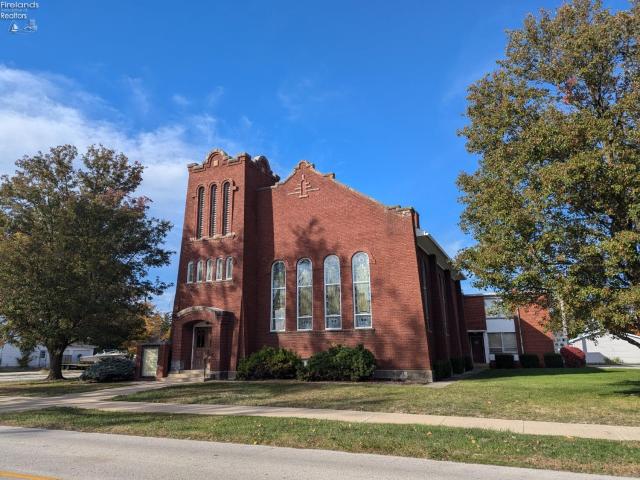 200 E Madison Street