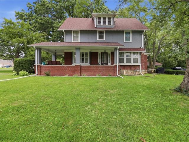 200 E Main Street