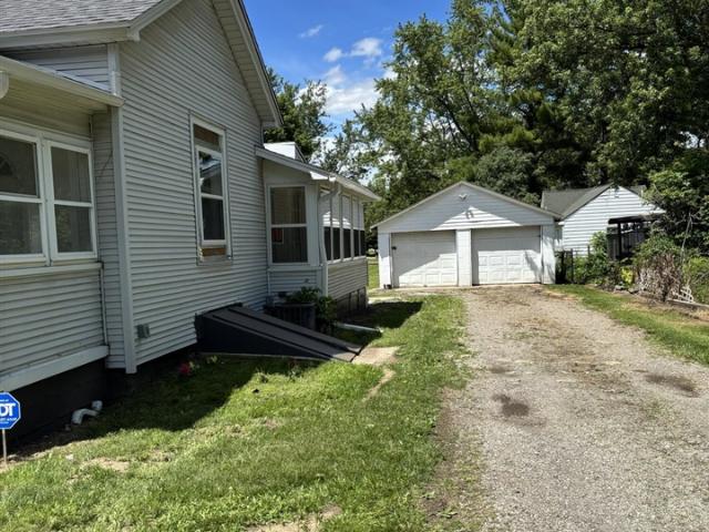 200 E Porter Street