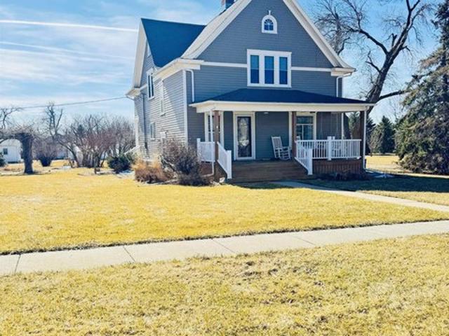 200 E Roosevelt St, Wausa, NE 68786