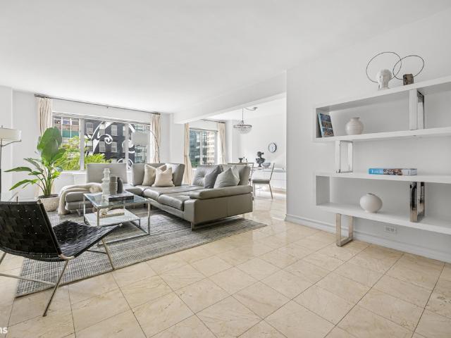 200 East 57th Street, New York, NY
