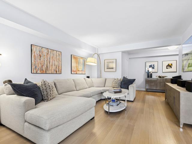 200 East 57th Street, New York, NY