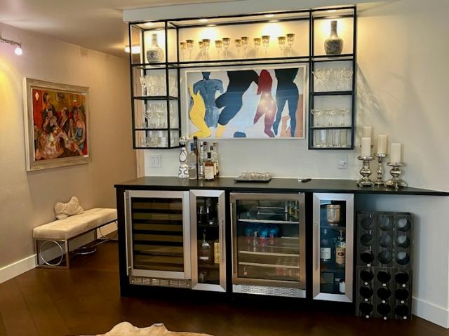 200 East 61st Street, Unit 6B | Compass