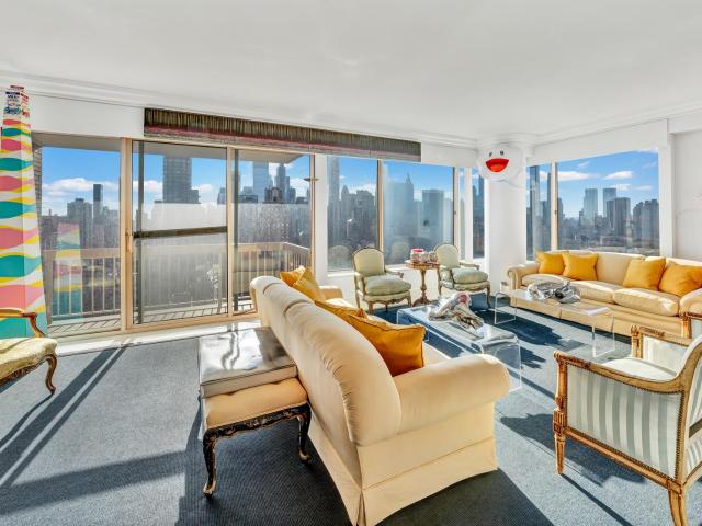 200 East 69th Street, New York, NY