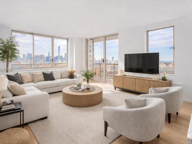 200 East 89th Street, Unit 42A | Compass