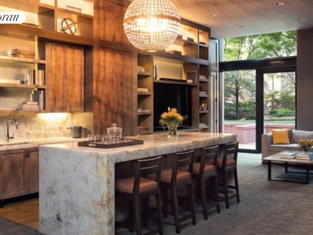 200 East 94th Street, Unit 1012