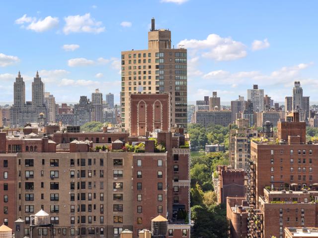 200 East 94th Street, New York, NY
