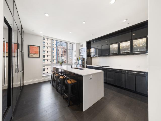 200 East 95th Street, New York, NY