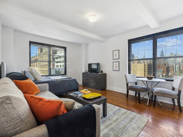 200 East 16th Street, New York, NY