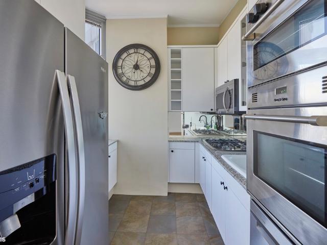 200 East 32nd Street, New York, NY