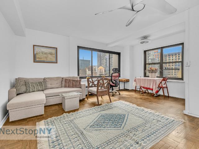 200 East 36th Street, New York, NY