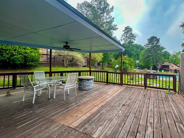 200 Fountain Lake W 128