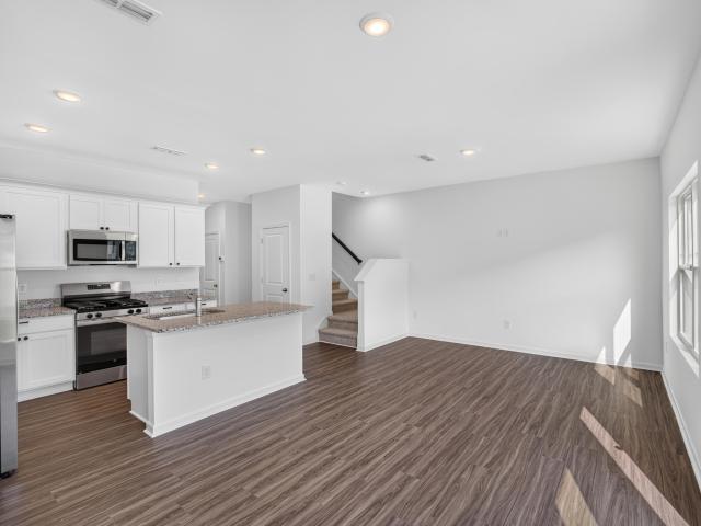 200 Flagstone Way 67