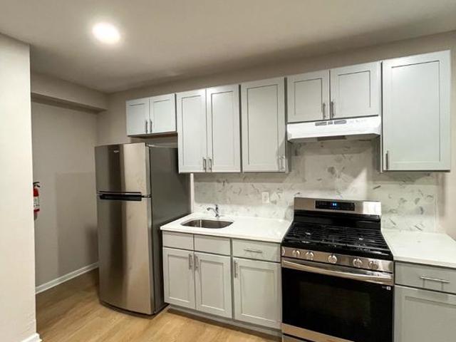 200 Fulton Street