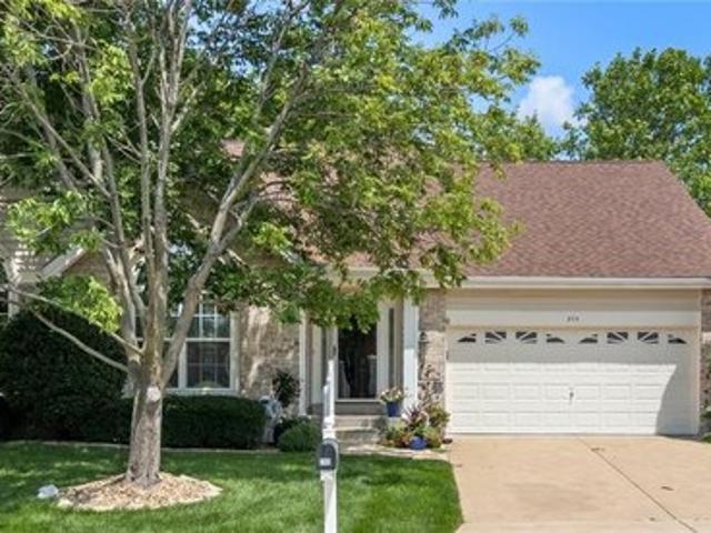 200 Kingfield Dr, Lake Saint Louis, MO 63367